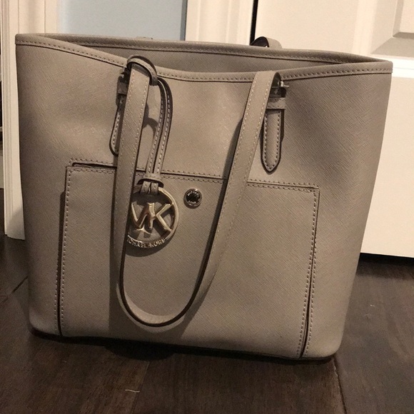 Michael Kors | Bags | Michael Kors Tote | Poshmark